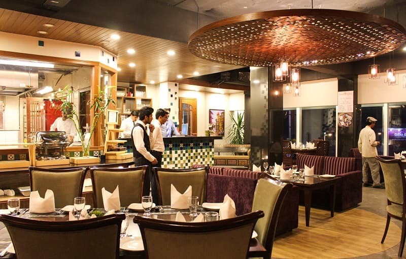 Restaurant Review: Qishmisch is perfect for traditional Pakistani food ...