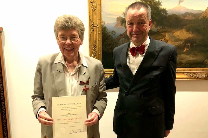 German doctor fighting leprosy in Pakstan receives highest award ...